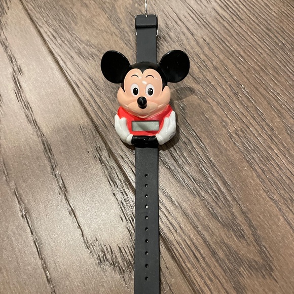 Disney | Accessories | Vintage Disney Mickey Mouse Talking Time Retro ...